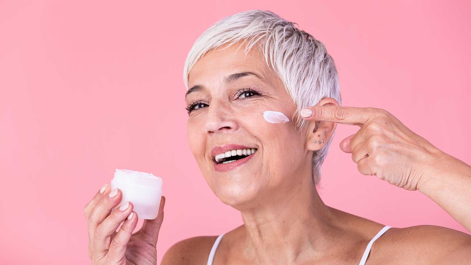 Los mitos y verdades sobre el uso de cremas antiarrugas: ¿realmente ...